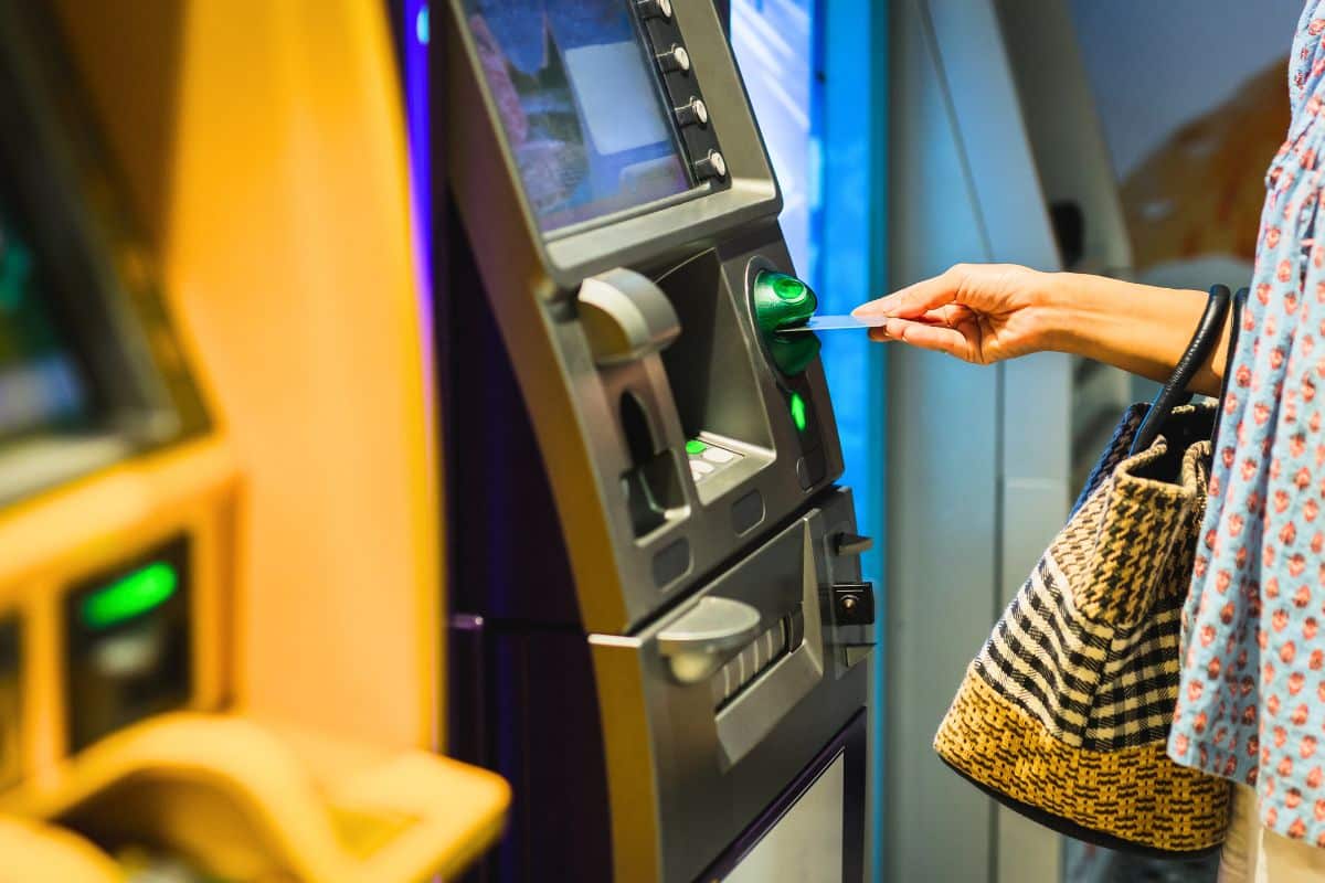 Why you should urgently withdraw money from your current account ...